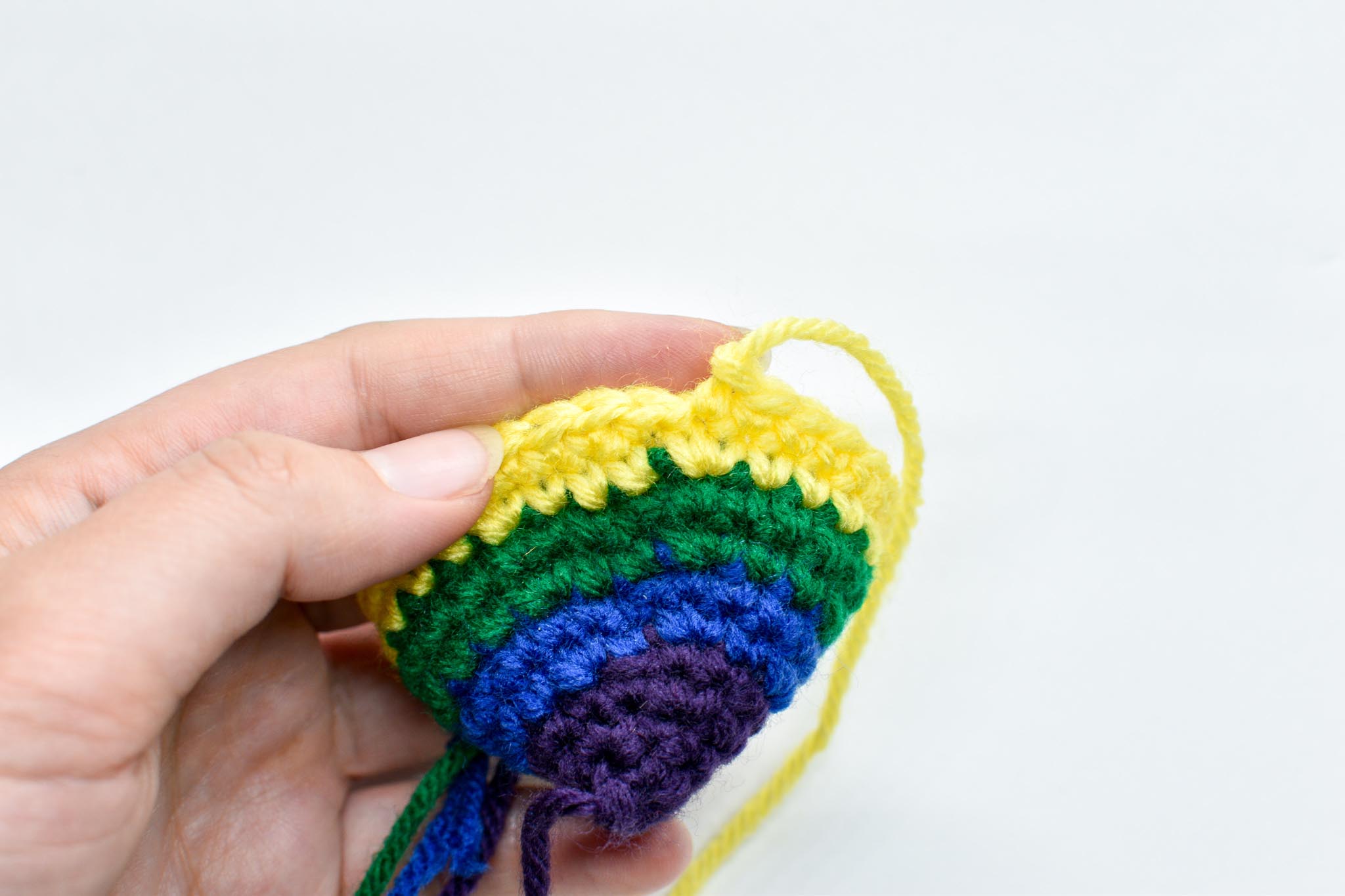 Crochet Tutorial: The Invisible Colour Change - Wayward Pineapple Creations