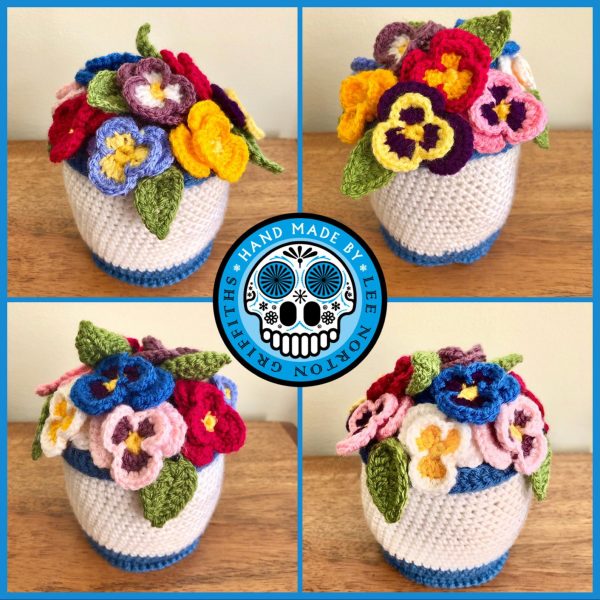 Crochet Pattern Round-Up: 15 Cheerful Crochet Flower Patterns to Create ...